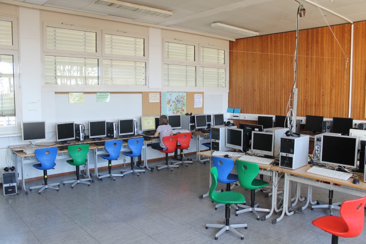 Computerraum | Gemeinschaftsgrundschule Herkenrath